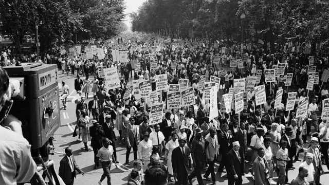 The Sixties S1 Ep2 - A Long March To Freedom | SBS World News